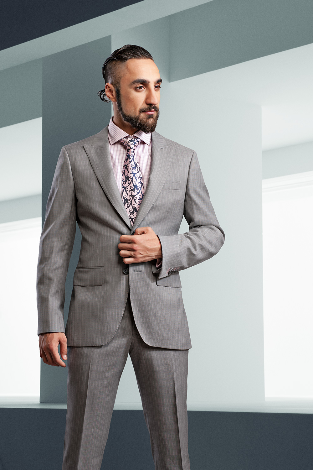 SUMMER IN A SUIT – LGFG Fashion House